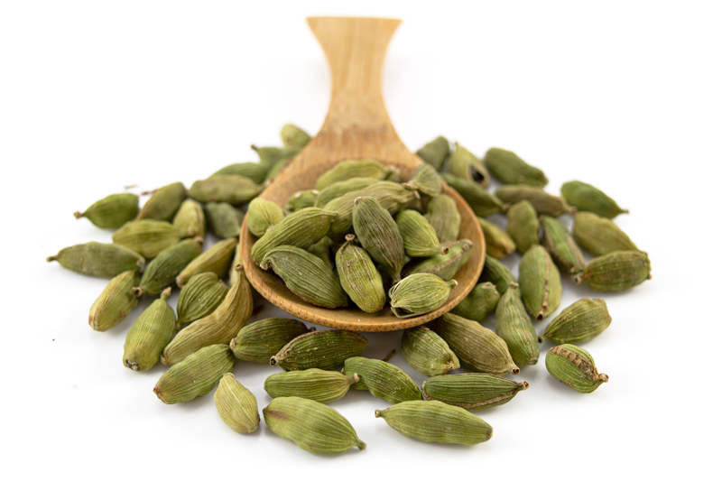 Organic Green Cardamom Pods 50g (Sussex Wholefoods) | Healthy Supplies
